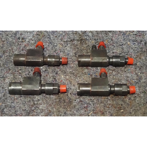 Ferguson FE35 23C injectors - 4