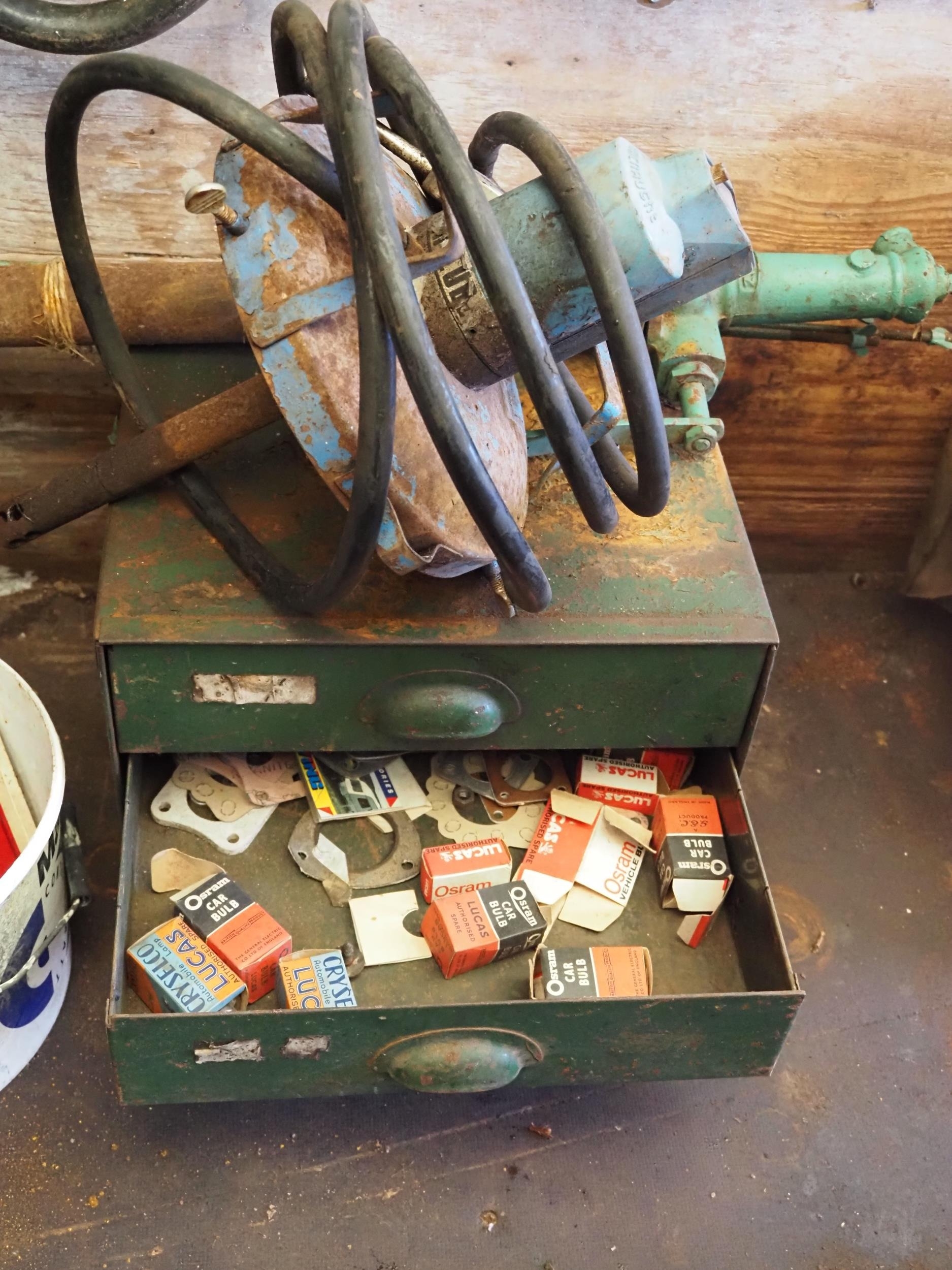 Air operated greaser and pump