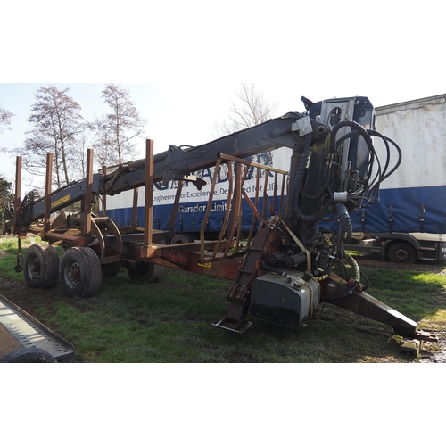 Timber trailer with log lift, crane and grab