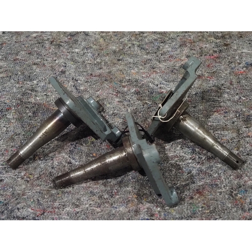 Race car stub axles - 3