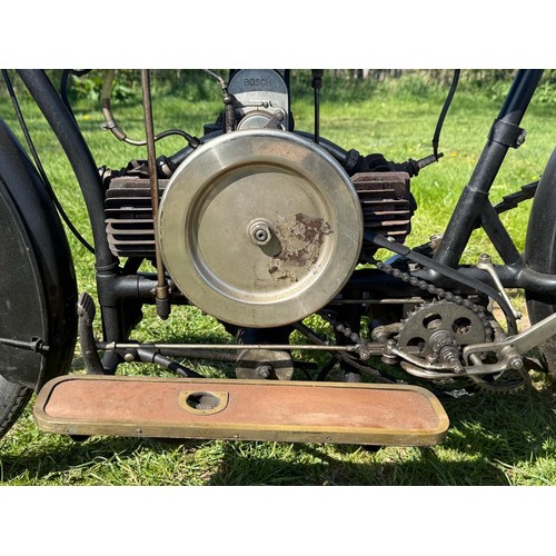 Veteran Douglas 2¾hp flat tank motorcycle. 1913. 350cc. Frame No. 11198 ...