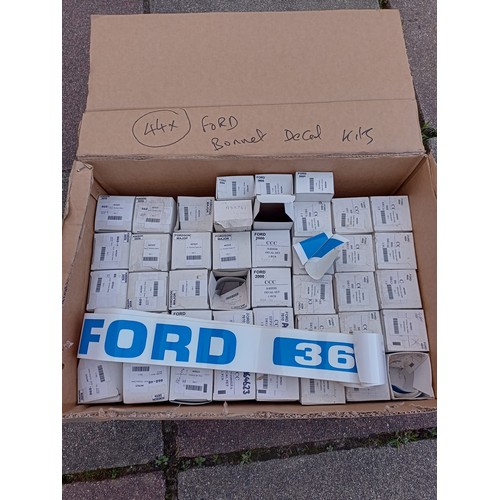 Ford bonnet decal sets - 44