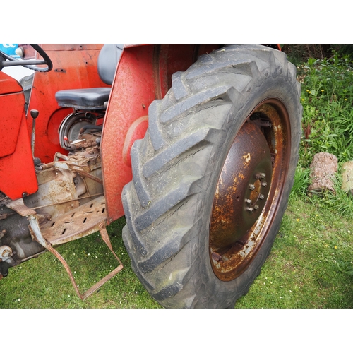 Massey Ferguson 185 diesel tractor, 1976. Showing 8000 hours. Runs and ...