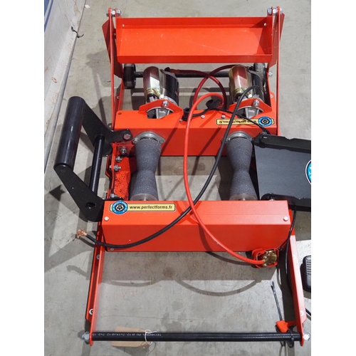 Perfect motorcycle roller starter, 12v