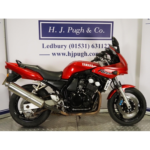 Yamaha Fazer FZS600 motorcycle. 1999. 599cc Runs and rides. Reg. S144 ...
