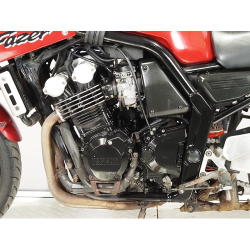 Yamaha Fazer FZS600 motorcycle. 1999. 599cc Runs and rides. Reg. S144 ...