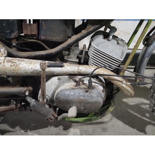 Suzuki TC120 motorcycle project. Comes with NOVA document. No key