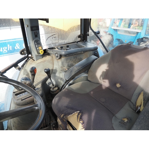 New Holland TS115 tractor with trima and 30p loader. Showing 8313 hours ...