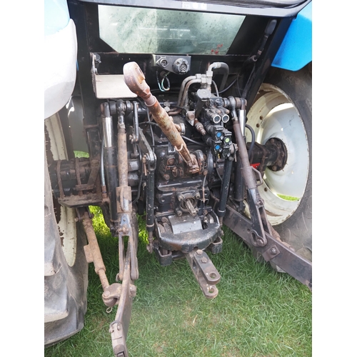 New Holland TS115 tractor with trima and 30p loader. Showing 8313 hours ...