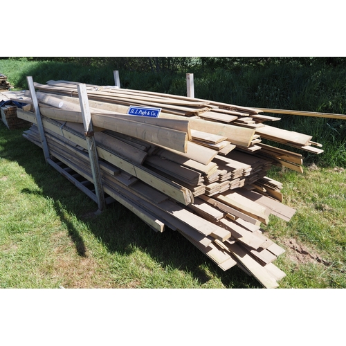 Stillage and mixed timber average 4.5m