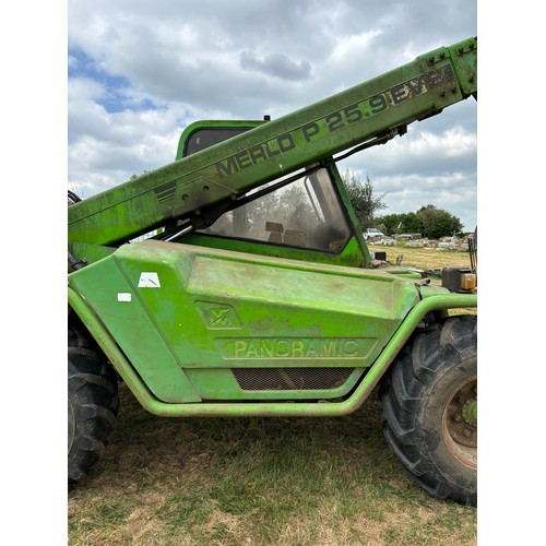 Merlo P25.9 EVS Loadall. Runs and drives. No brakes but handbrake works ...