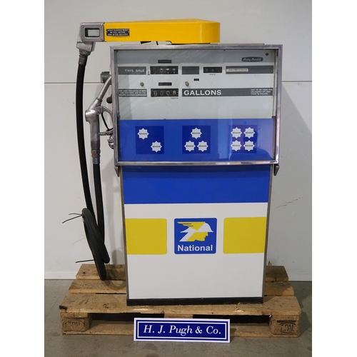 Avery Hardoll petrol pump with National Logo