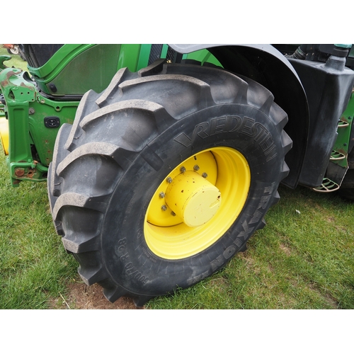 John Deere 6250R Ultimate Edition tractor. Autopower, Command Pro. 50k ...