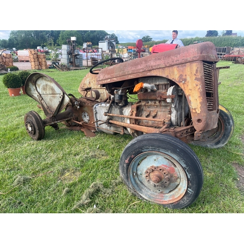 Ferguson P3 tractor project for spares or repairs