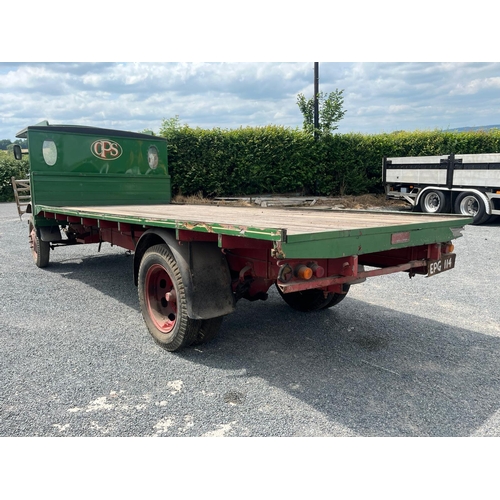 Vintage Guy Condor flat bed lorry. 1936. Fitted with Meadows petrol ...