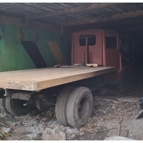 Austin FG truck with tipping runner