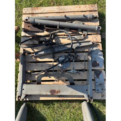 Ferguson banana loader c/w fork. Small items with this lot have been ...