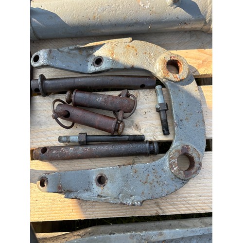 Ferguson banana loader c/w fork. Small items with this lot have been ...