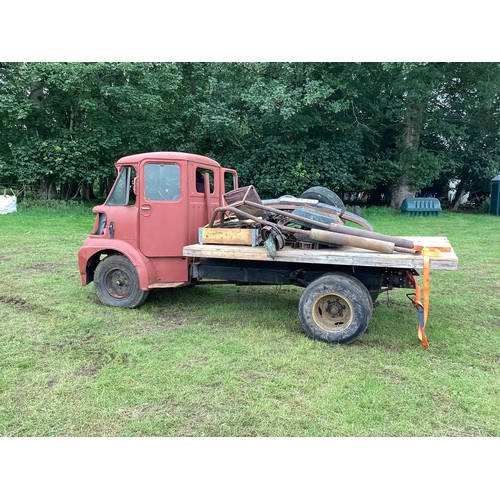 Austin FG truck with tipping runner