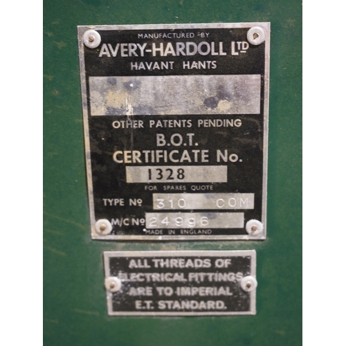 Avery-Hardoll petrol pump