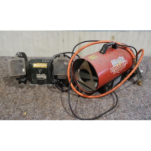 Metabo bench grinder, plug missing and Clarke Little Devil space heater