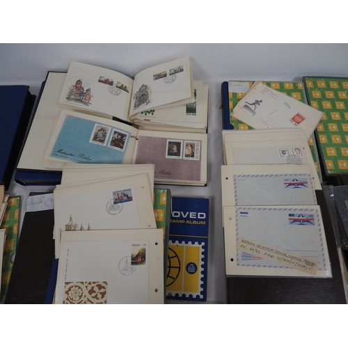 Quantity of assorted stamp albums to include mostly Polish stamps