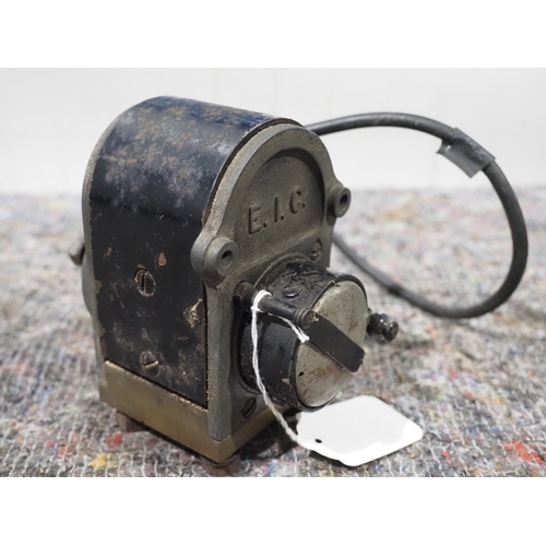 EIC Type A1 magneto, with spark