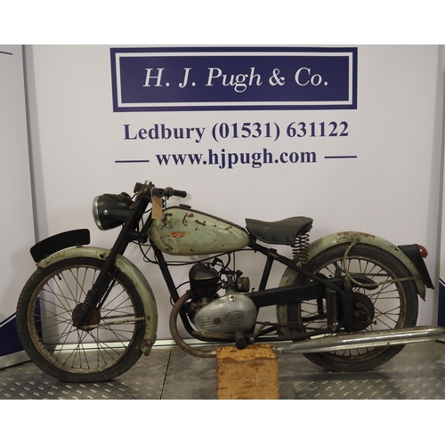 James Cadet motorcycle. 1954. 125cc Frame No. J5-008489 Engine No ...