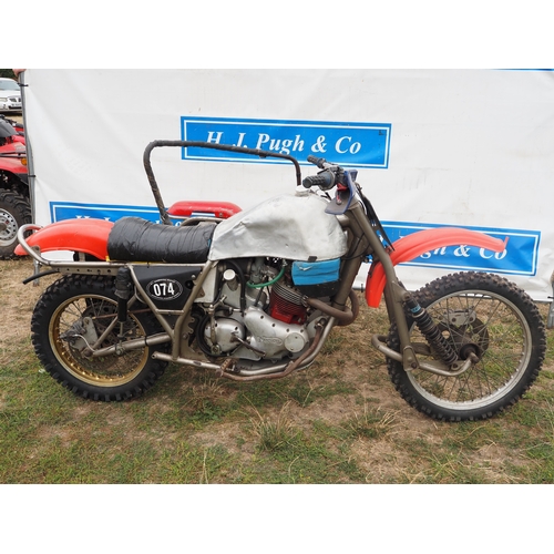 Norton motorcycle. With 850cc commando engine bored out to a believed ...