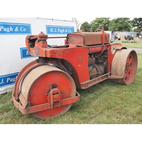 Fordson Standard Aveling Barford road roller c. 1940's. Vendor states ...