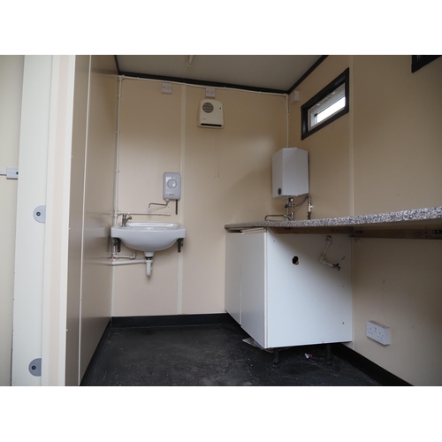 Welfare unit 12ft x10ft. Keys in office