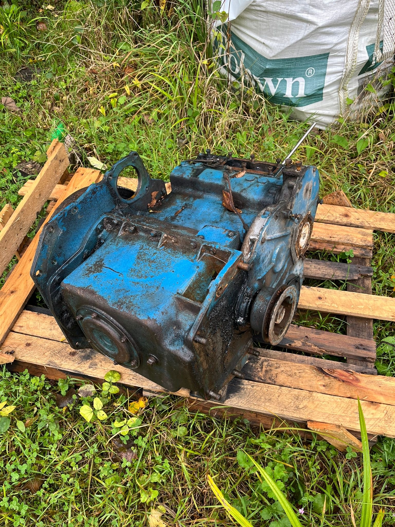 Fordson Dexta engine for parts