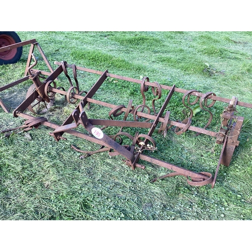 Spring tine cultivator
