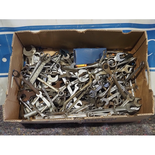 Box of spanners