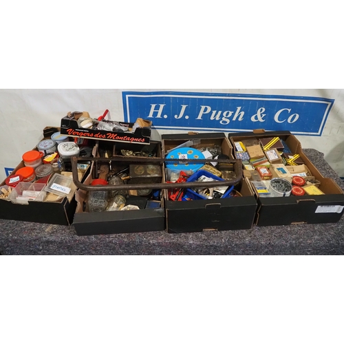 Various garage consumables