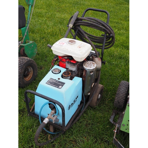 Kew pressure washer