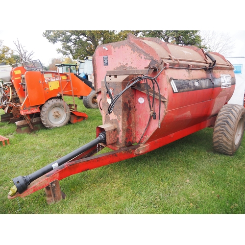 Hi Spec 800 muck spreader. 2007, used this year