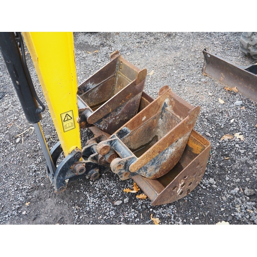 JCB 15 CI mini excavator. 2018. Showing 510 hours. C/w 3 buckets. Key ...