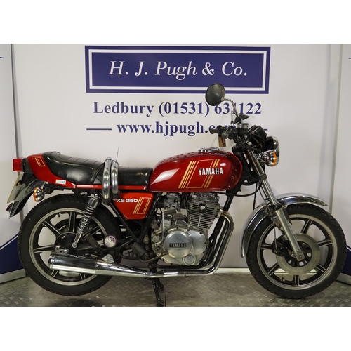 Yamaha XS250 motorcycle. 1979. 249cc Runs and rides. Has had new piston ...