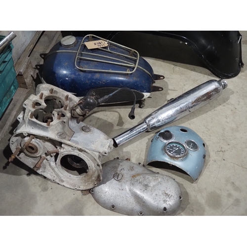 Triumph 3TA project c.1958 to include engine parts, fuel tank, wheels ...