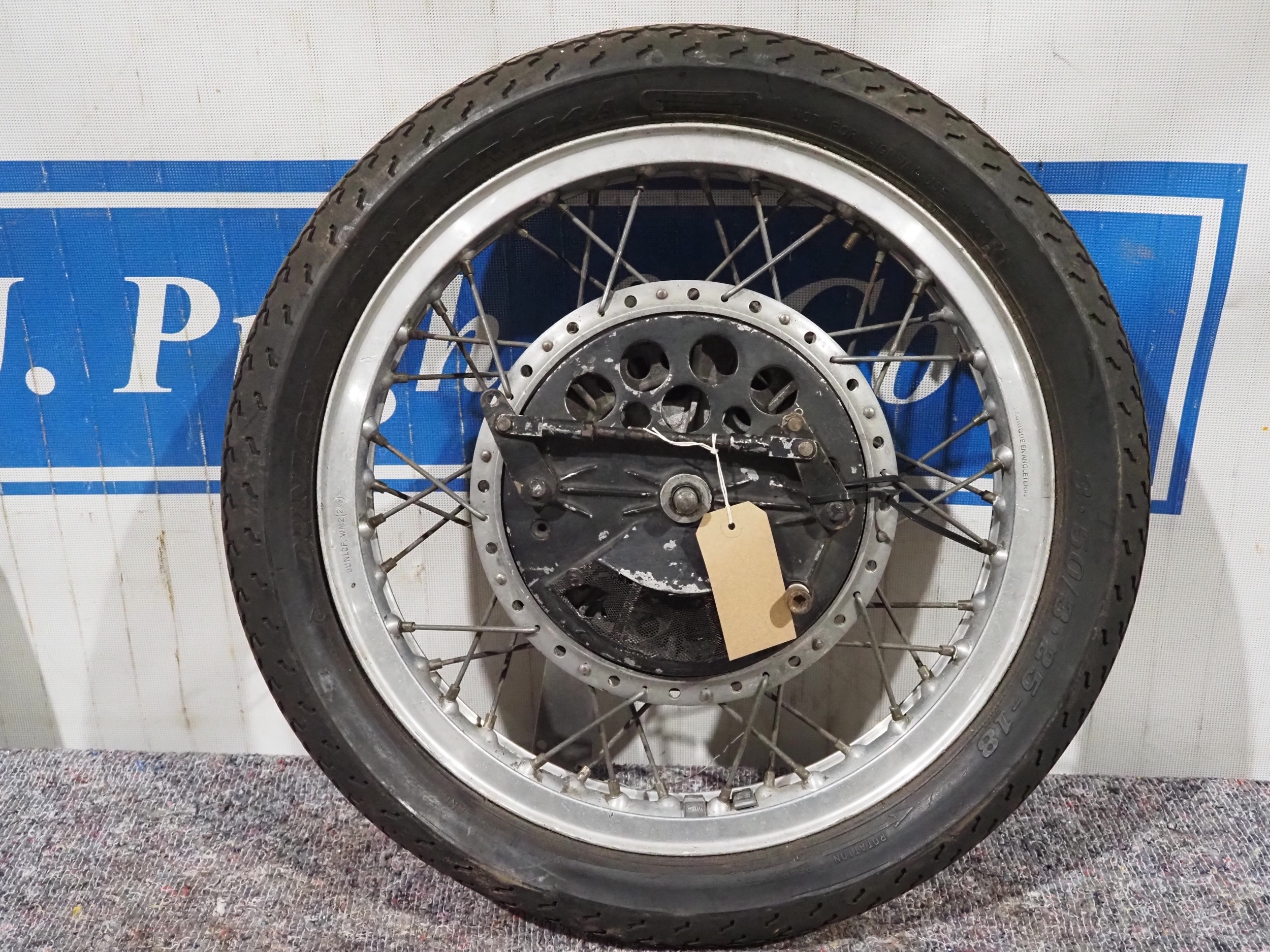 Robinson 4 leading shoe front wheel, ideal for Triton