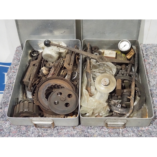 Ariel sloper parts to include clutch parts