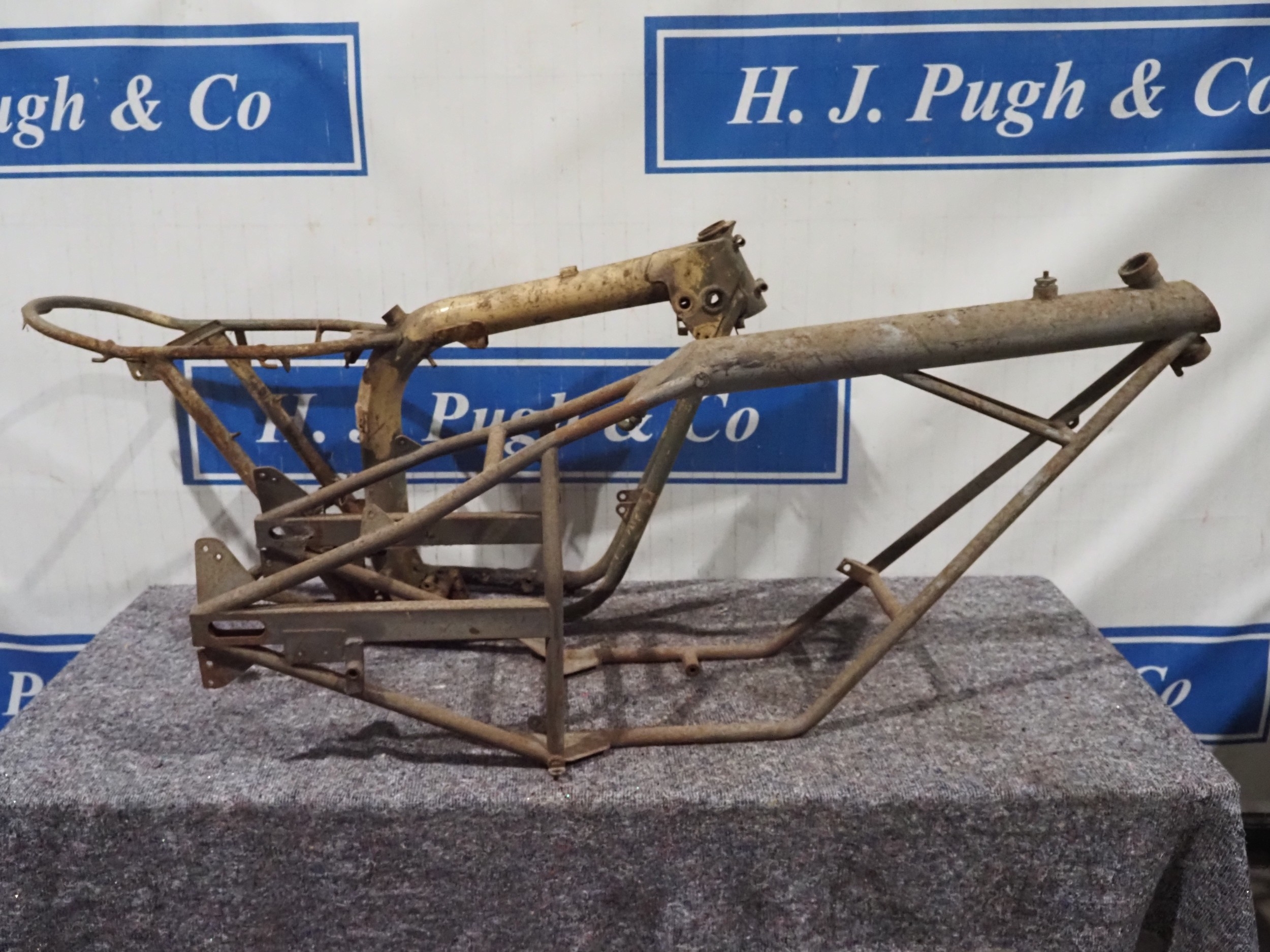 BSA A65 frame and drag frame