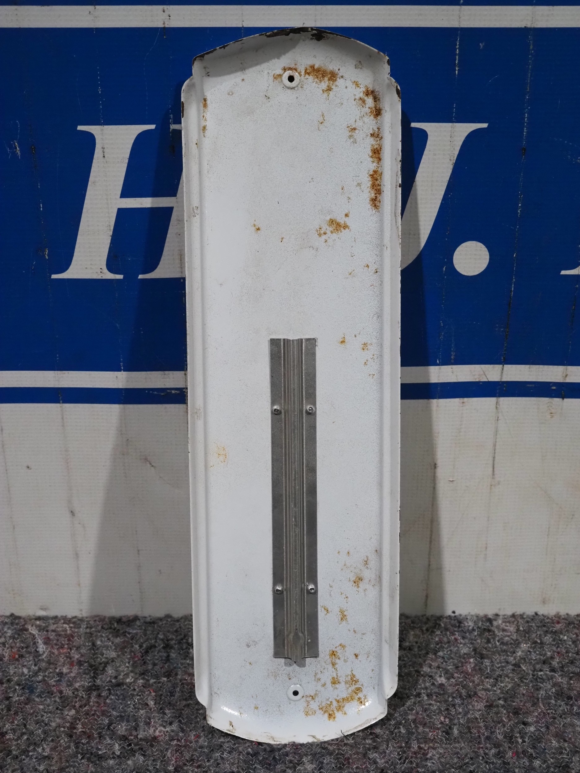 Tin sign - Farmall Equipment thermometer