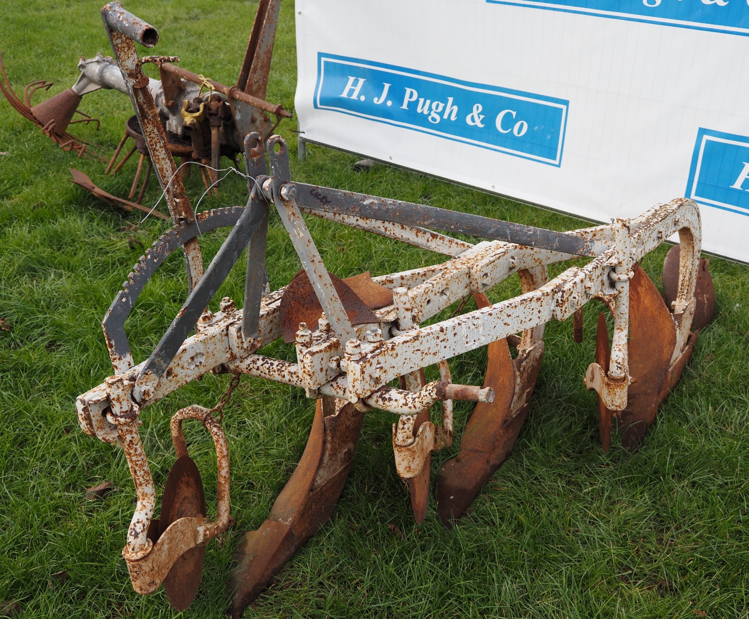Ferguson 3 furrow plough