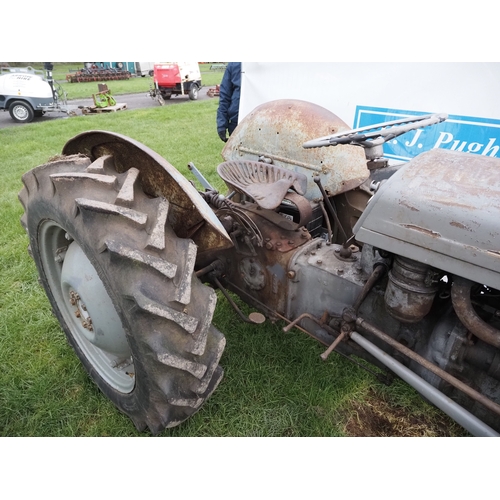 Ferguson TEF tractor, 1955. S/No. 456125