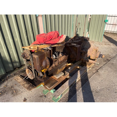 Caterpillar R2 crawler tractor, spares or repair