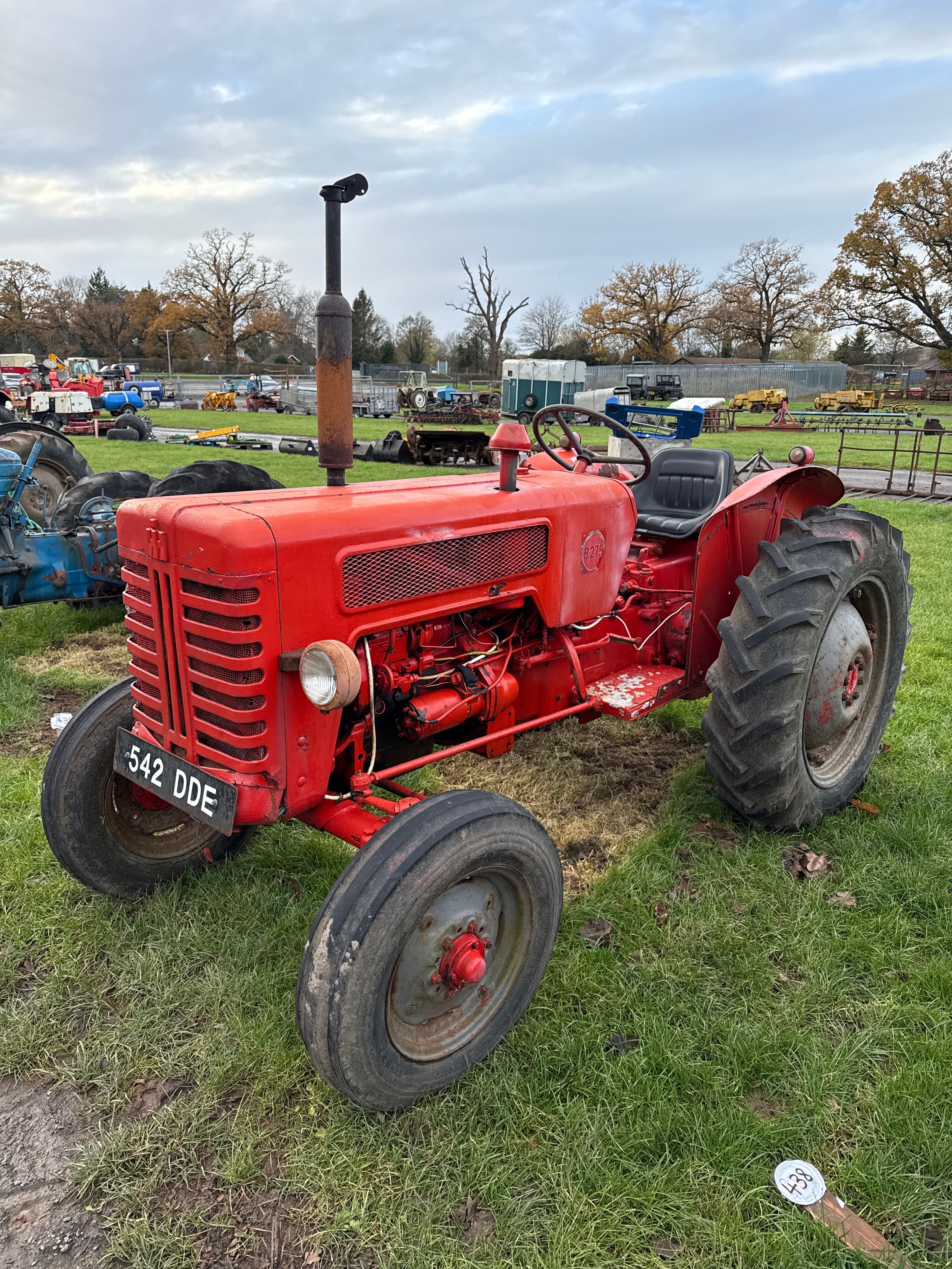 International 275 tractor. Runs and drives. Registration live on DVLA ...