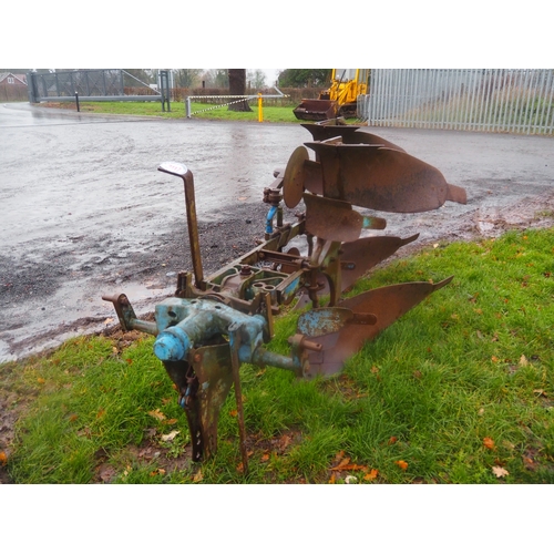 Ransome 2 furrow reversible plough