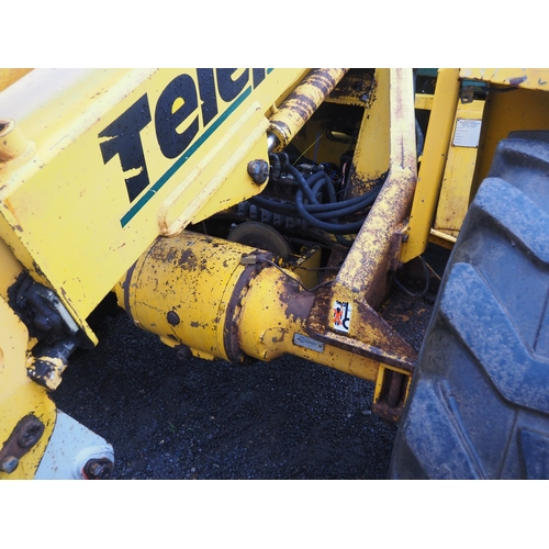 Sanderson TX250 telehandler. Key in office